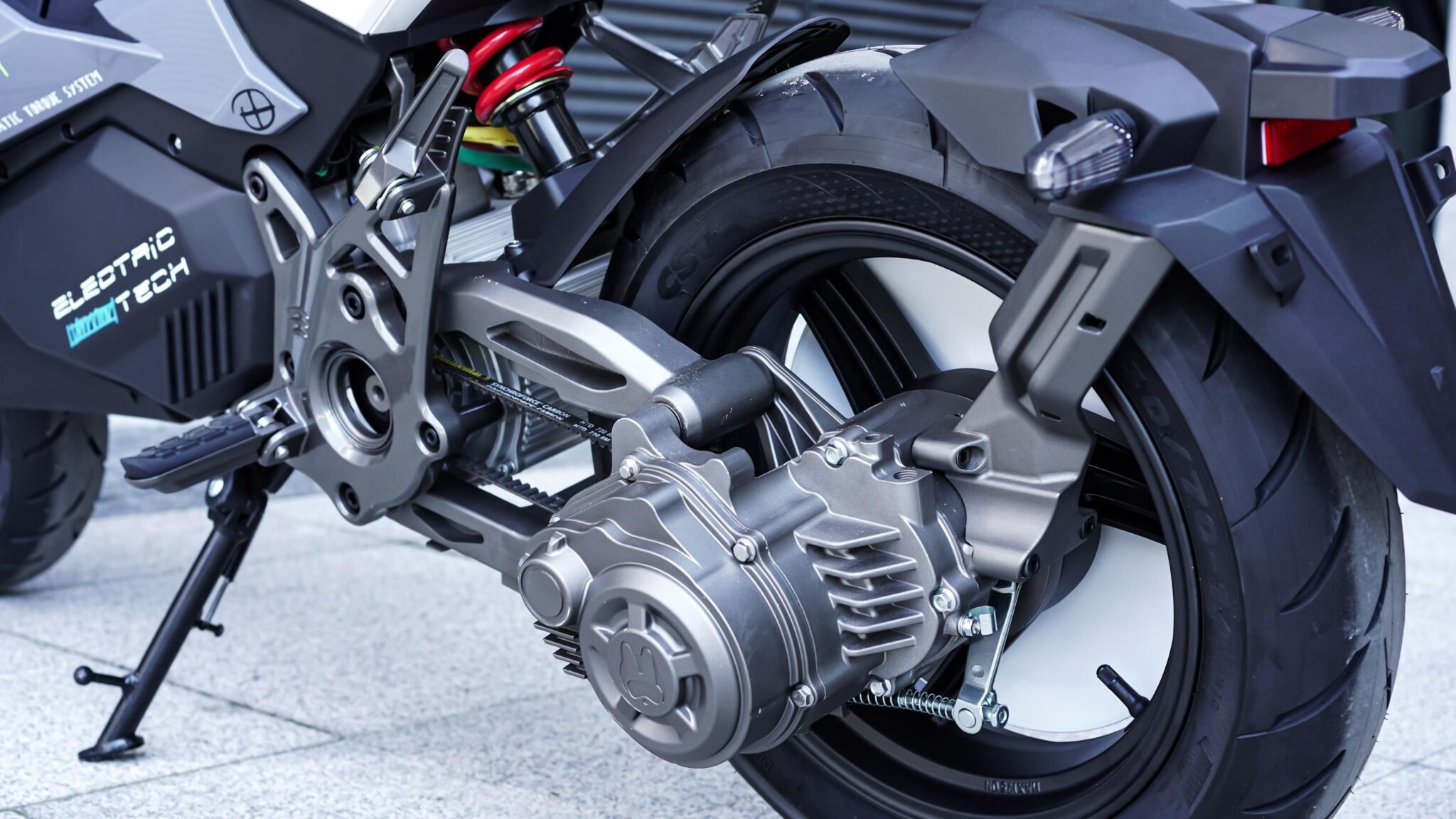 FELO FW06 Elektroroller | Felo Deutschland